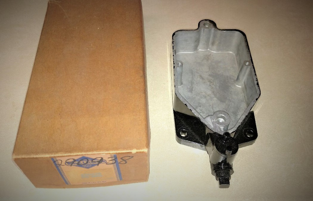 Briggs Model 8 Parts :: 290938 Briggs Aluminum Engine Base Model 5 , 6 ...